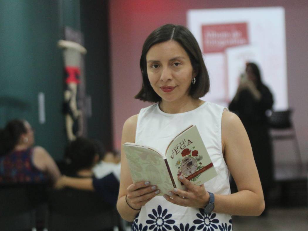 Iveth Vega: "Por la literatura podría morir de hambre"