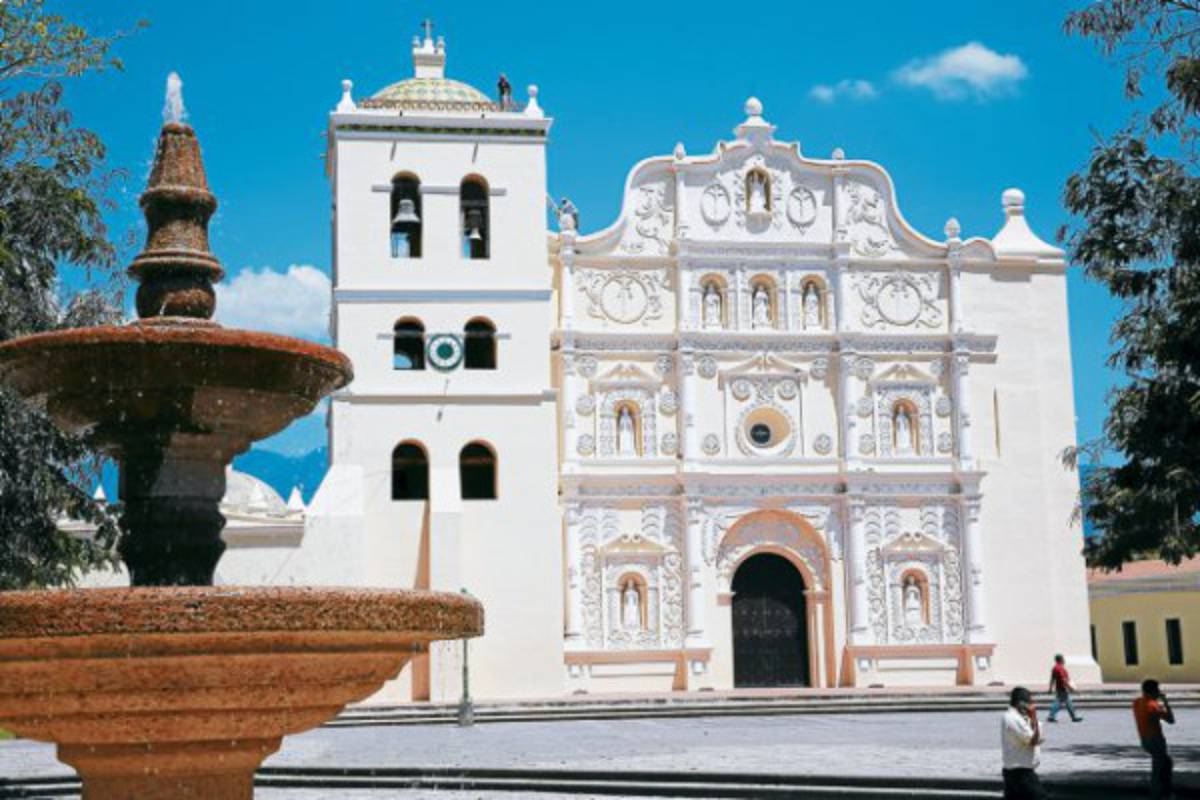 EmblemÃ¡ticas obras religiosas de Honduras