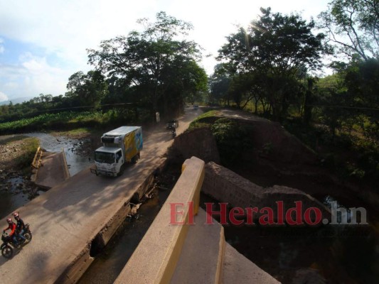Puentes hamacas, pasos caídos y rutas alternas sustituyen las 20 ...