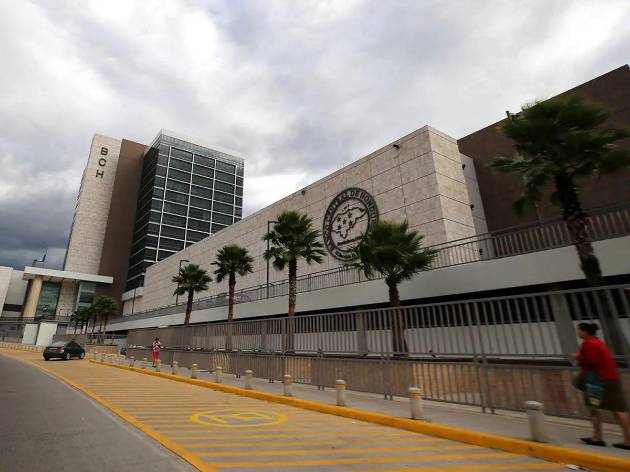 Capturan a 11 funcionarios y exfuncionarios del BCH por presunto desfalco